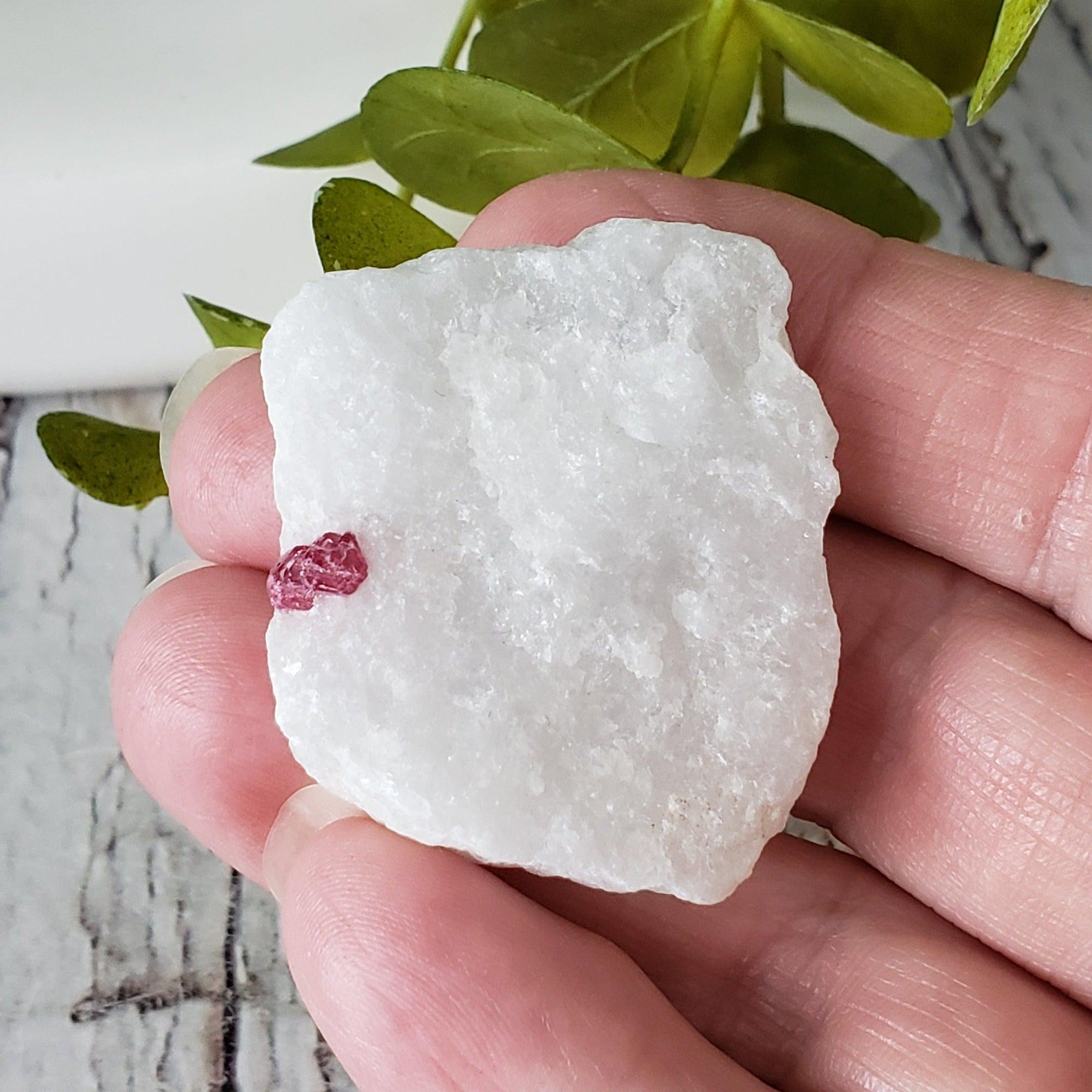 Spinel Crystal in Marble Host | Red Spinel | 23 gr, 114.8 ct | Mogok ...